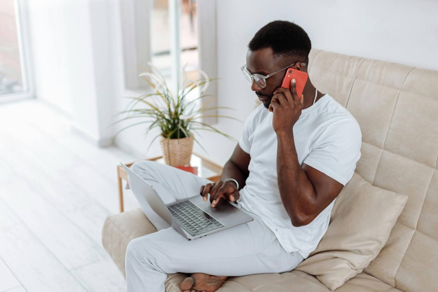 Remote Work Tax Deductions 2025 – Eligibility & Claims Guide | Harness